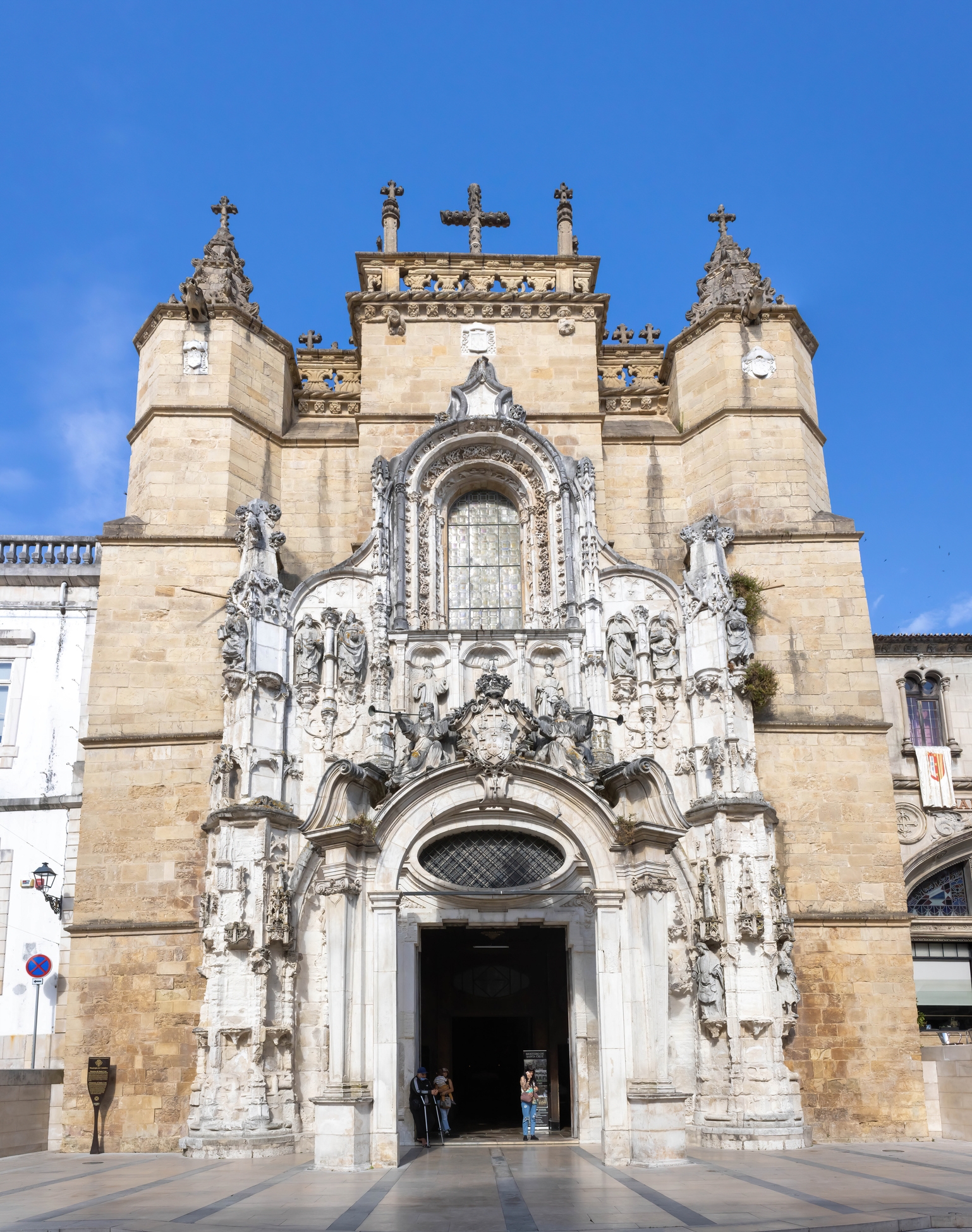 8. Mosteiro de Santa Cruz